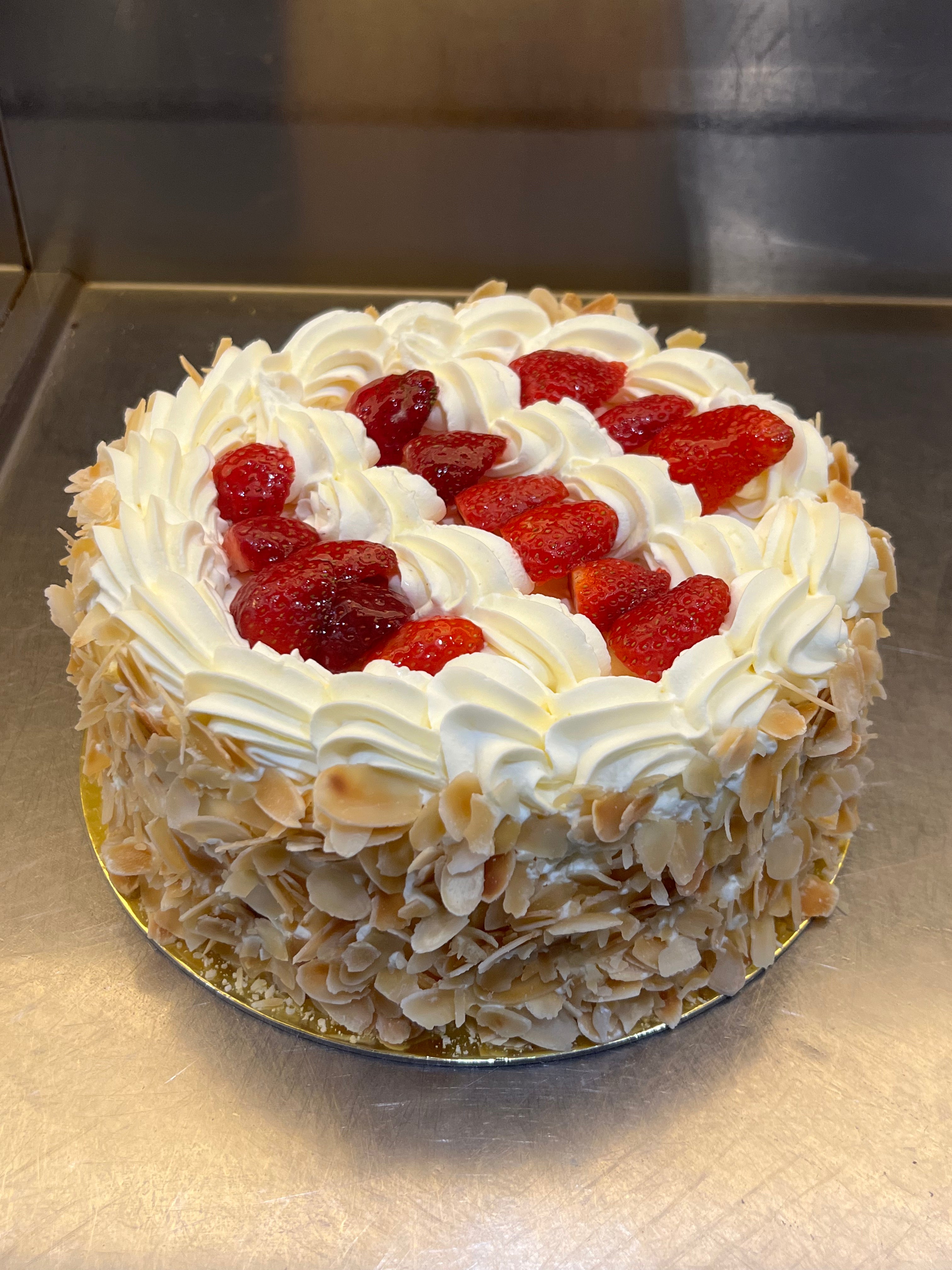 Strawberry Torte – Via Dolce